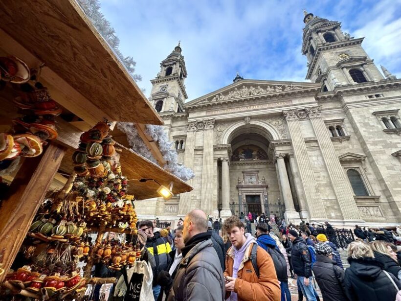 Budapest: Christmas Market Guided Walking Tour with Tastings - Final Thoughts