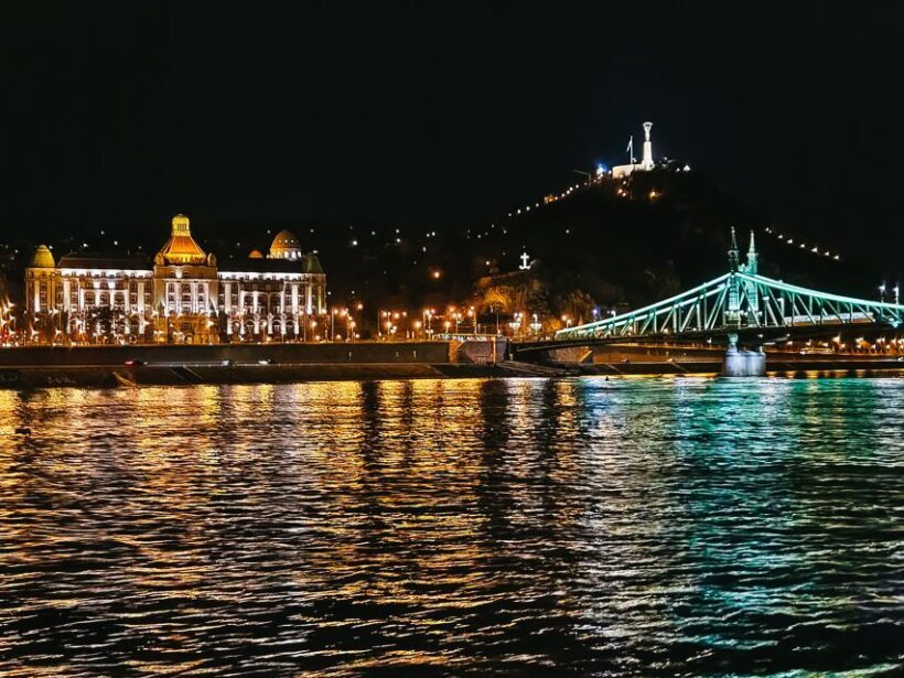 Budapest: City Highlights Cruise with Welcome Drink - Who Should Consider This Cruise?