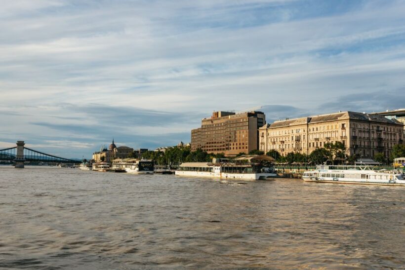 Budapest: Danube River City Lights Express Cruise - The Sum Up