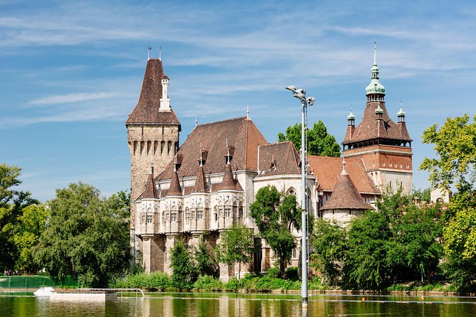 Budapest Day Trip From Vienna - Leisure Time in Budapest: Tips for Solo Exploration