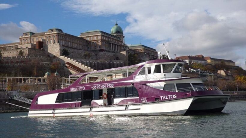 Budapest: Downtown Budapest Unlimited Booze Cruise - Analyzing the Value