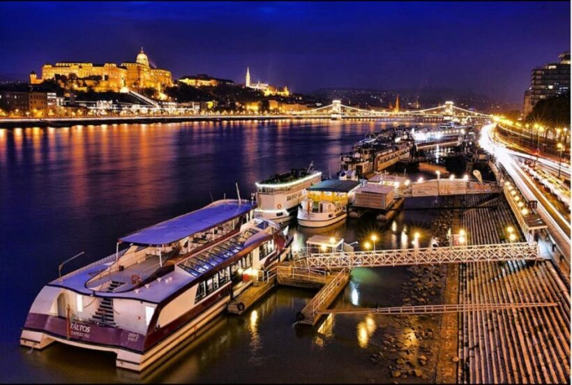 Budapest: Downtown Budapest Unlimited Booze Cruise - FAQ