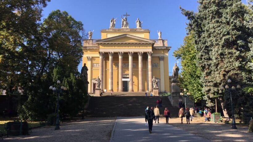 Budapest: Eger Private Day Trip with Wine Tasting with Local - Customization and Flexibility