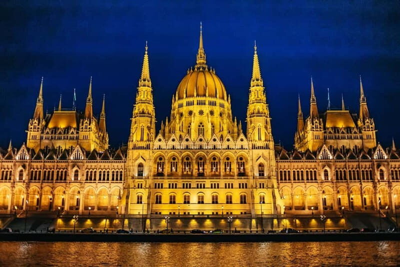 Budapest: Evening Cruise with 4-Course Dinner - FAQ