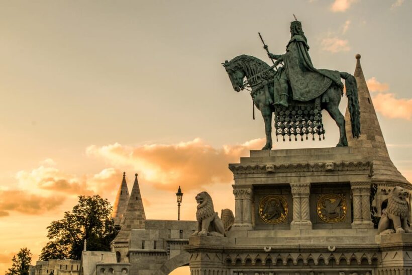 Budapest exploration for solo travelers with local companion - Why This Tour Offers Great Value