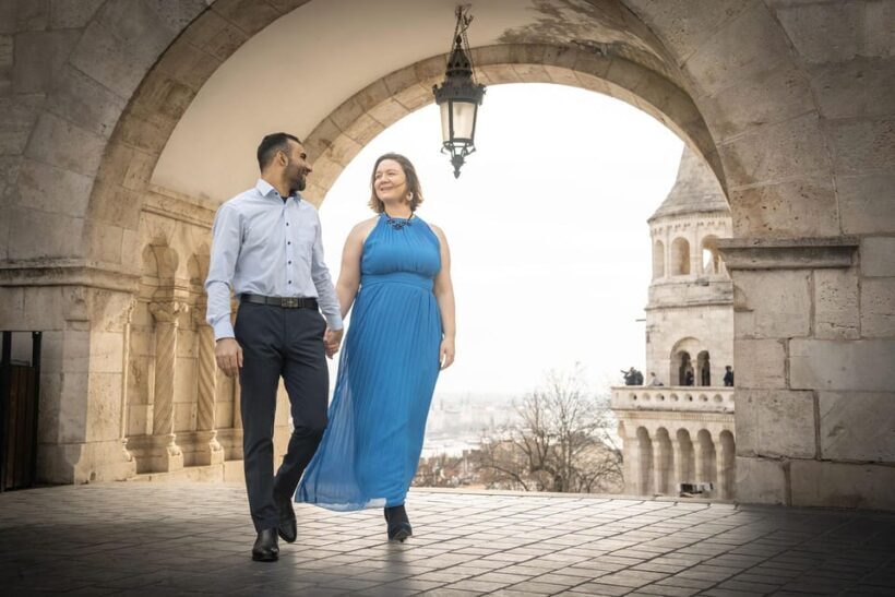 Budapest: Fast Private Photoshoot Session with Edited Photos - Authentic Feedback from Past Clients