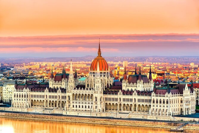 Budapest Grand City Tour With Parliament Visit - Key Points
