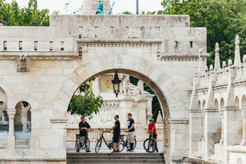 Budapest: Grand Sightseeing Bike Tour - The Sum Up