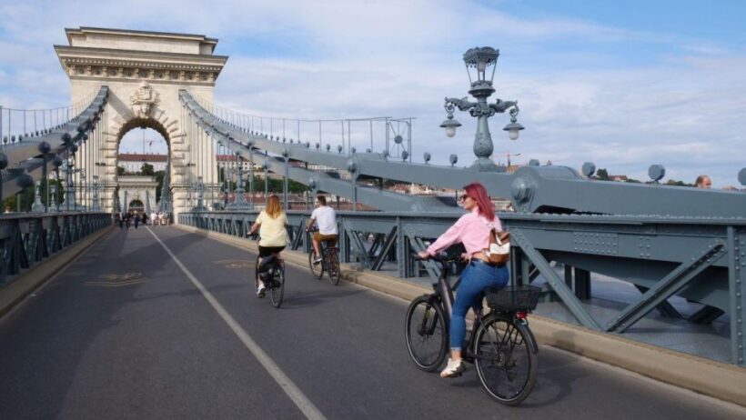 Budapest: Guided E-Bike Sightseeing Tour - An In-Depth Look at the Budapest E-Bike Tour