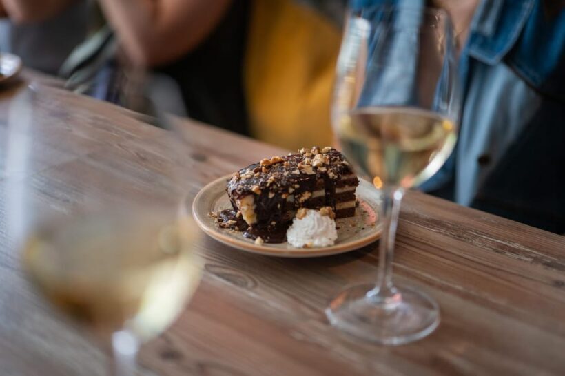 Budapest Guided Food Tour with Drinks Included - Authenticity and Highlights Based on Reviews