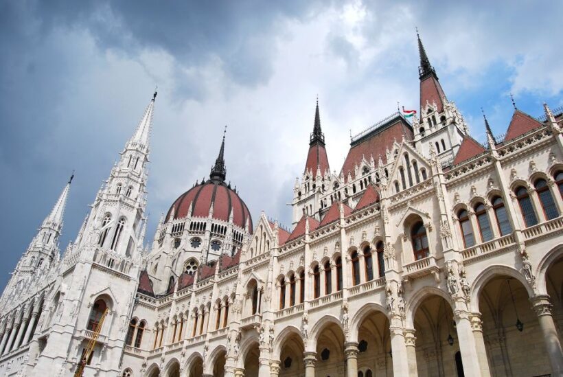 Budapest: Guided Walking Tour of Pest - Budapest: Guided Walking Tour of Pest