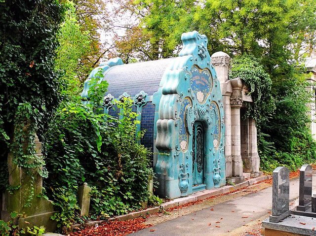 Budapest: Half-Day Small Group Jewish History Tour - Who Should Consider This Tour?