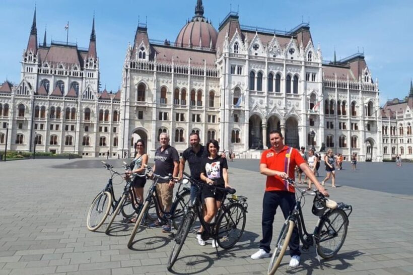 Budapest : Highlights & Hidden Gems Walking Tour - First Impressions: Why This Tour Works for You