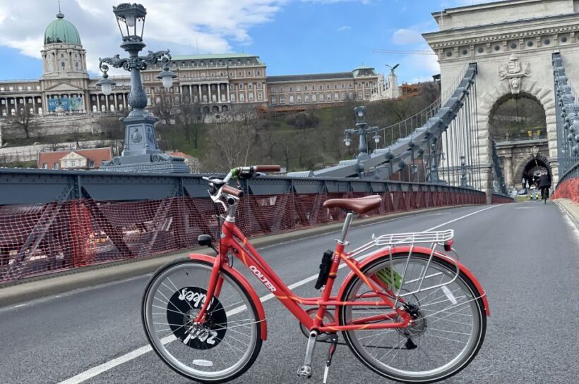 Budapest Highlights Private Bike Tour - An In-Depth Look at the Budapest Highlights Private Bike Tour