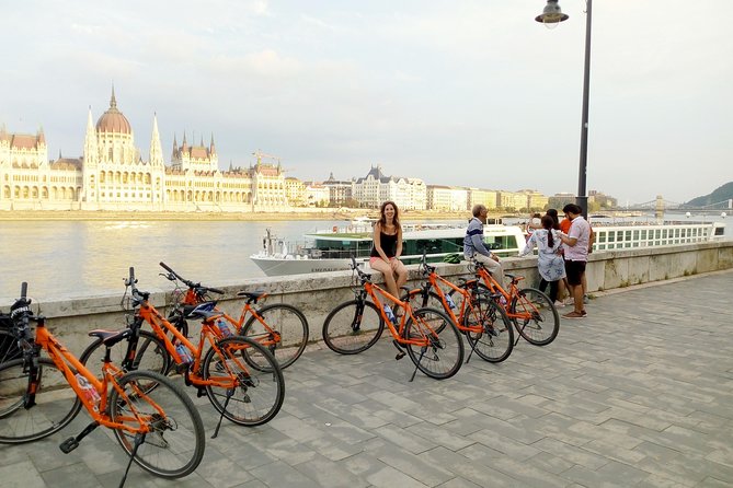 Budapest Historic Downtown Bicycle Tour in small groups - Who Should Consider This Tour