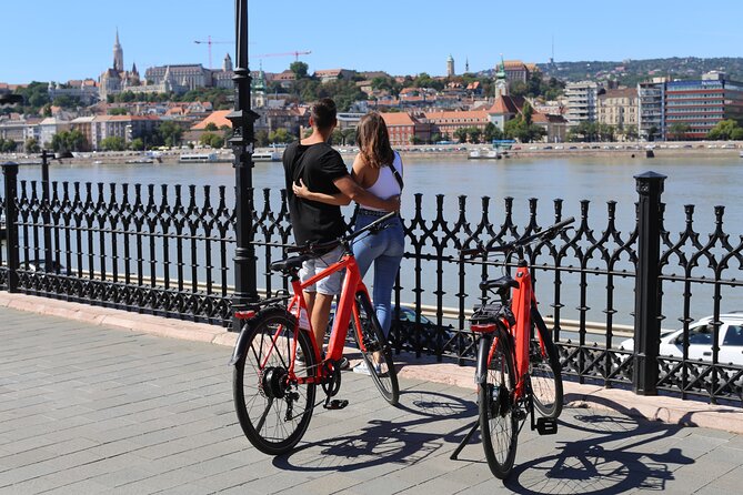 Budapest: Historic Downtown Ride on E-Bicycles Buda & Pest - Biking Experience and Highlights