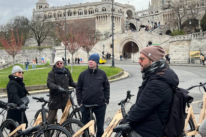 Budapest: Historic Downtown Ride on E-Bicycles Buda & Pest - Scenic Views and City Exploration
