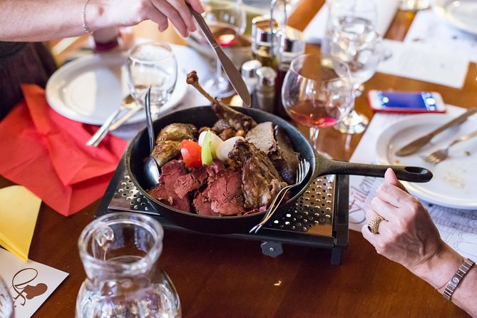 Budapest Jewish Cuisine & Culture Walk - Enjoying a Delightful Jewish Lunch and Pálinka