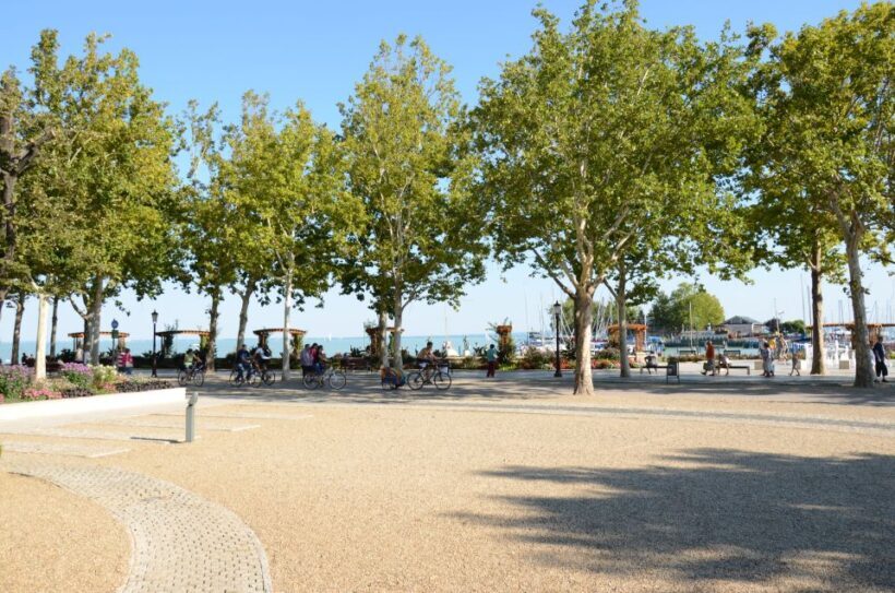 Budapest: Lake Balaton and Herend Full-Day Private Tour - Balatonfüred: Hungary’s Oldest Spa Resort
