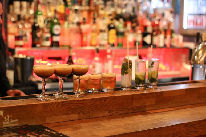 Budapest: Nightlife History Ruin Pub Walking Tour - Unique Aspects of Ruin Pubs