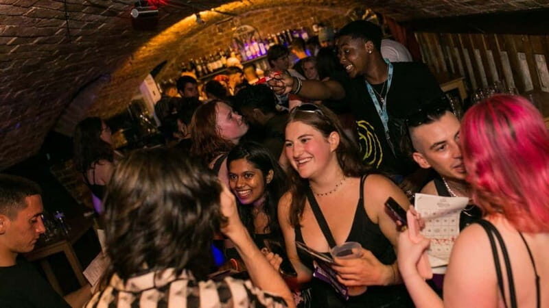 Budapest: Party District Bar-Hop with 2hr Unlimited Drinks - Practical Tips and Considerations