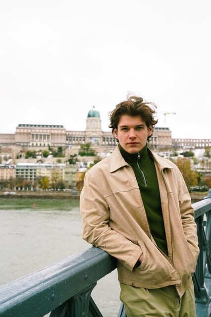 Budapest: Photo Session with Professional Local Photographer - FAQ