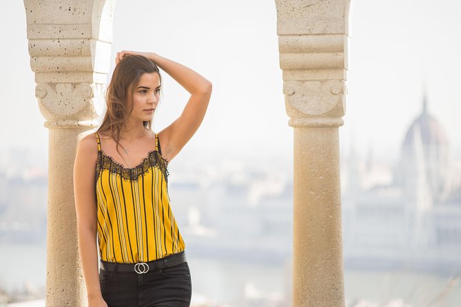 Budapest Photoshoot&Sightseeing - Memorable Souvenirs and Keepsakes