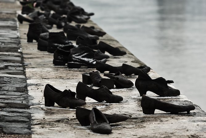 Budapest Private 4 Hour City Tour Experience With a Car / Van - Exploring Budapests Divided Landscape