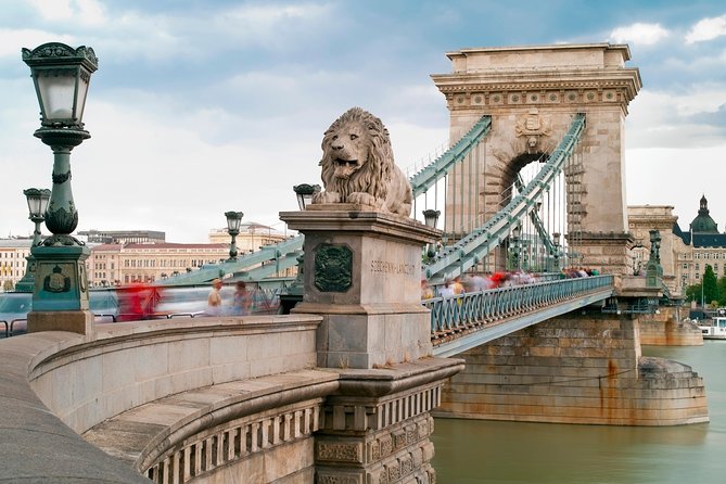 Budapest: Private 4-Hour Walking Tour With a Local - Taking in Local Neighborhoods and Cuisine