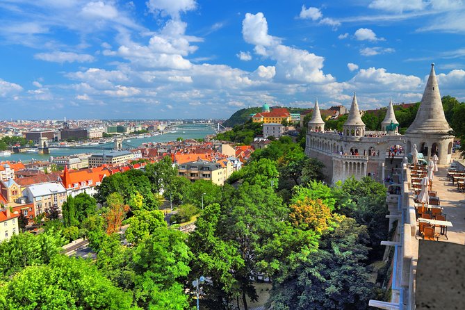 Budapest: Private 4-Hour Walking Tour With a Local - Discovering the Citys Vibrant Culture