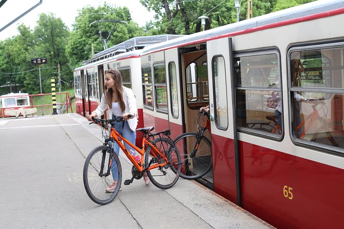 Budapest: Private Adventure Sightseeing Bicycle Tour - FAQs