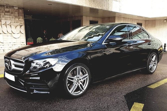 Budapest Private Airport Transfer in a Luxury Car - Seamless Arrival Transfers at Budapest Airport