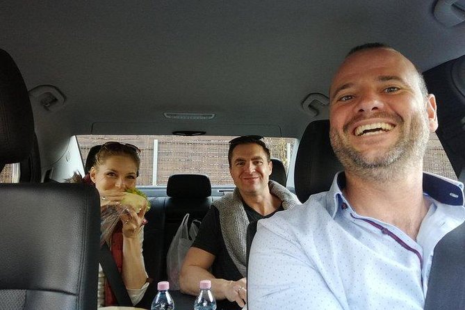 Budapest Private City Tour by Car in 3 Hours - Knowledgeable Local Guides