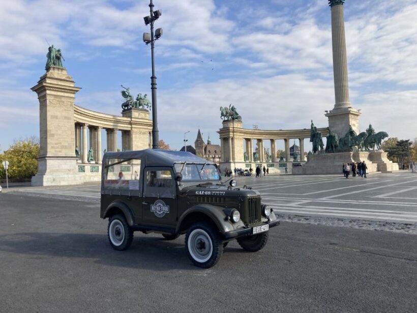 Budapest: Private City Tour with a Vintage Russian Jeep - Key Points