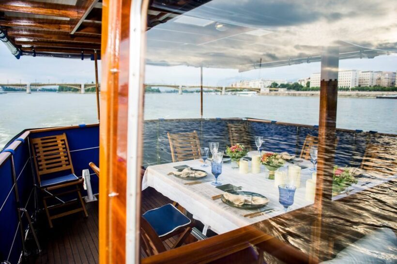 Budapest: Private Danube Yacht Cruise with Welcome Drink - Setting the Scene: Why Choose a Private Danube Cruise in Budapest?