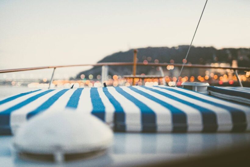 Budapest: Private Danube Yacht Cruise with Welcome Drink - Itinerary Breakdown: What Makes Each Stop Special