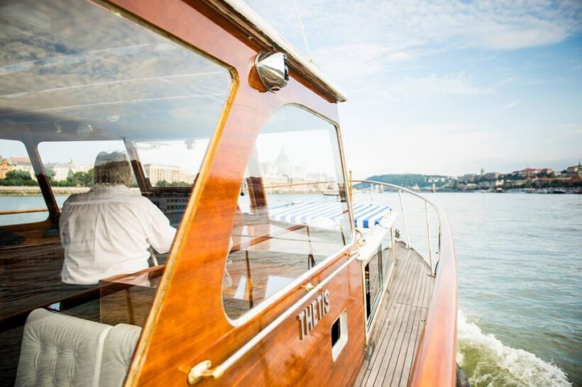 Budapest: Private Danube Yacht Cruise with Welcome Drink - Who Will Love This Experience?