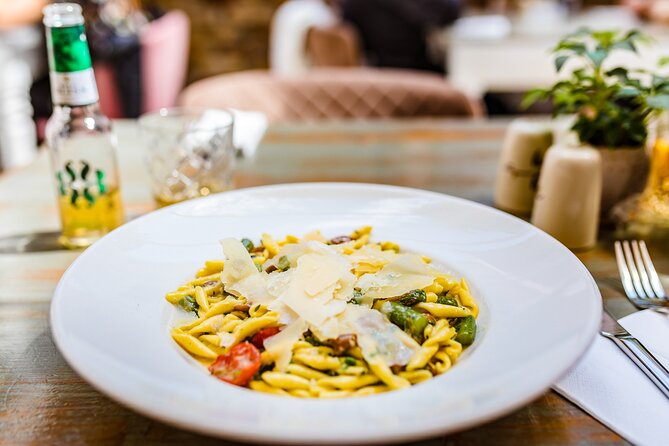 Budapest Private Half Day Tour: Local Highlights & Hidden Gems - Exploring Budapests Local Highlights