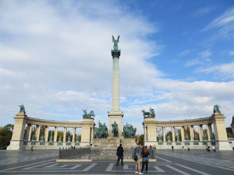 Budapest: Private Luxury Sightseeing Tour - The Experience of Travel in Comfort