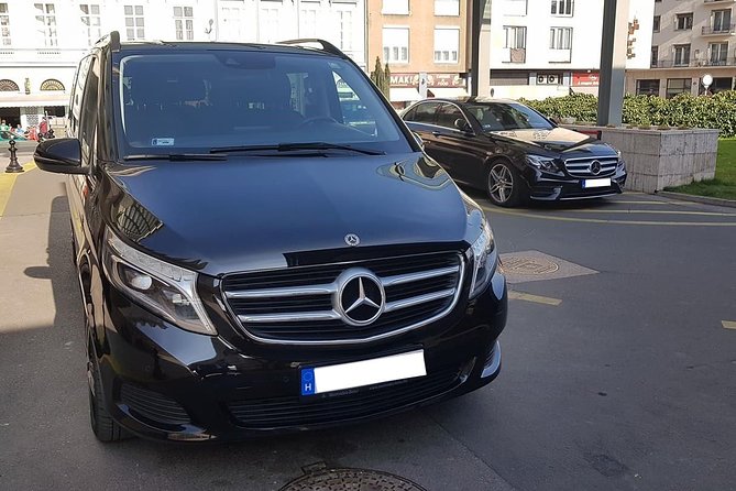 Budapest Private Round Trip Airport Transfer in a Luxury Car - The Value and Practicality