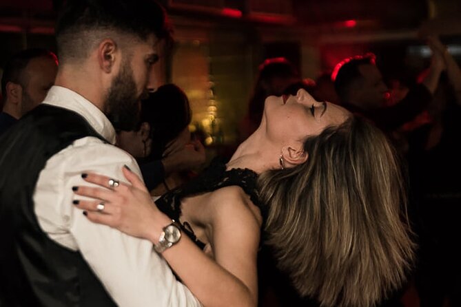 Budapest Salsa or Bachata Dancing Experience! - Practical Details and Tips