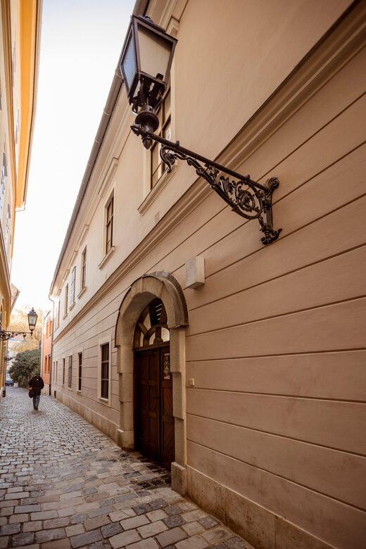 Budapest: The WWII Siege of Buda Castle & Bomb Shelter Tour - Final Thoughts