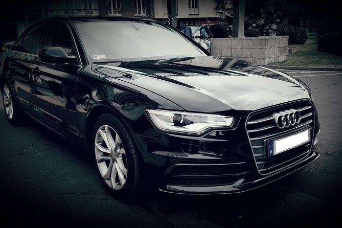 Budapest to Vienna Private Transfer in a Luxury Car - An Inside Look at the Transfer Experience
