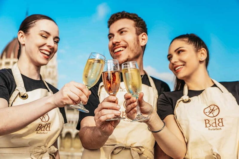 Budapest: Unlimited Prosecco, Beer and Aperol Spritz Cruise - Key Points