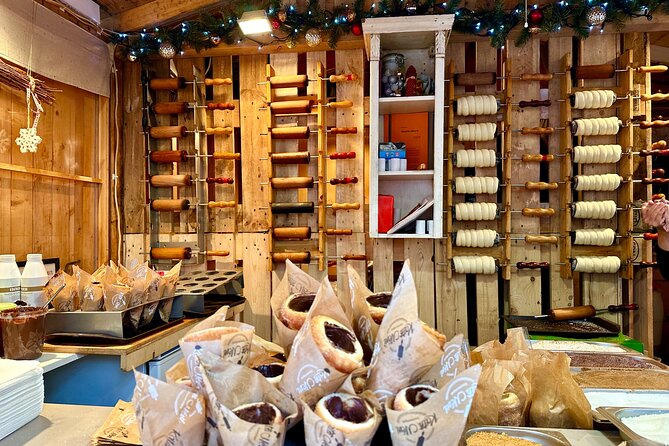 Budapest Wonderland - a Christmas Market Tour With Chimney Cake & Mulled Wine - Discovering Hungarian Christmas Traditions