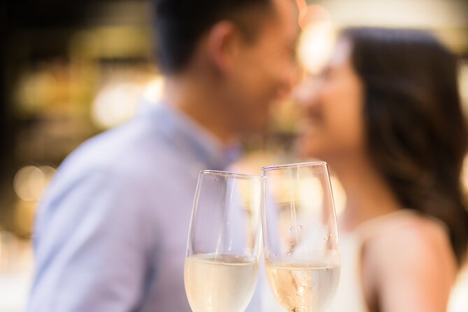 Budapests TOP Sights Evening Cruise & Welcome Drink - Meeting Point and Transportation