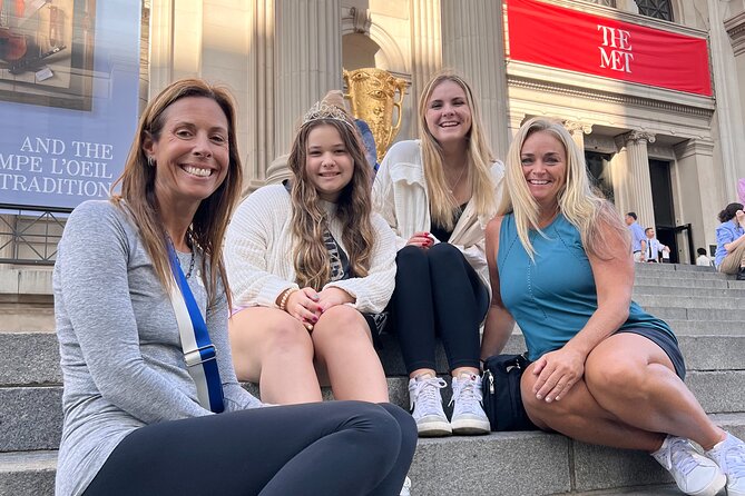 Budget Gossip Girl Tour 90 min - Practical Details: What Travelers Should Know