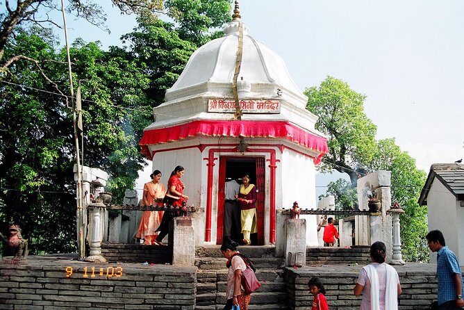 Budget Tour in Chitwan and Pokhara, Nepal - Days 4 and 5: Jungle Adventures and Cultural Insights