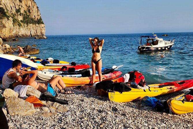 Budva Bay SUP & Kayaking Tours to Coastal Caves - Group Size and Duration