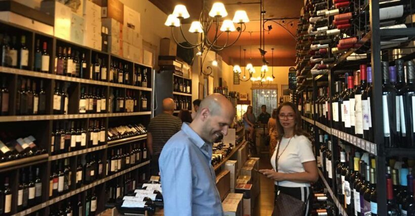 Buenos Aires: Argentinian Flavors Food Tour with Dinner - Key Points